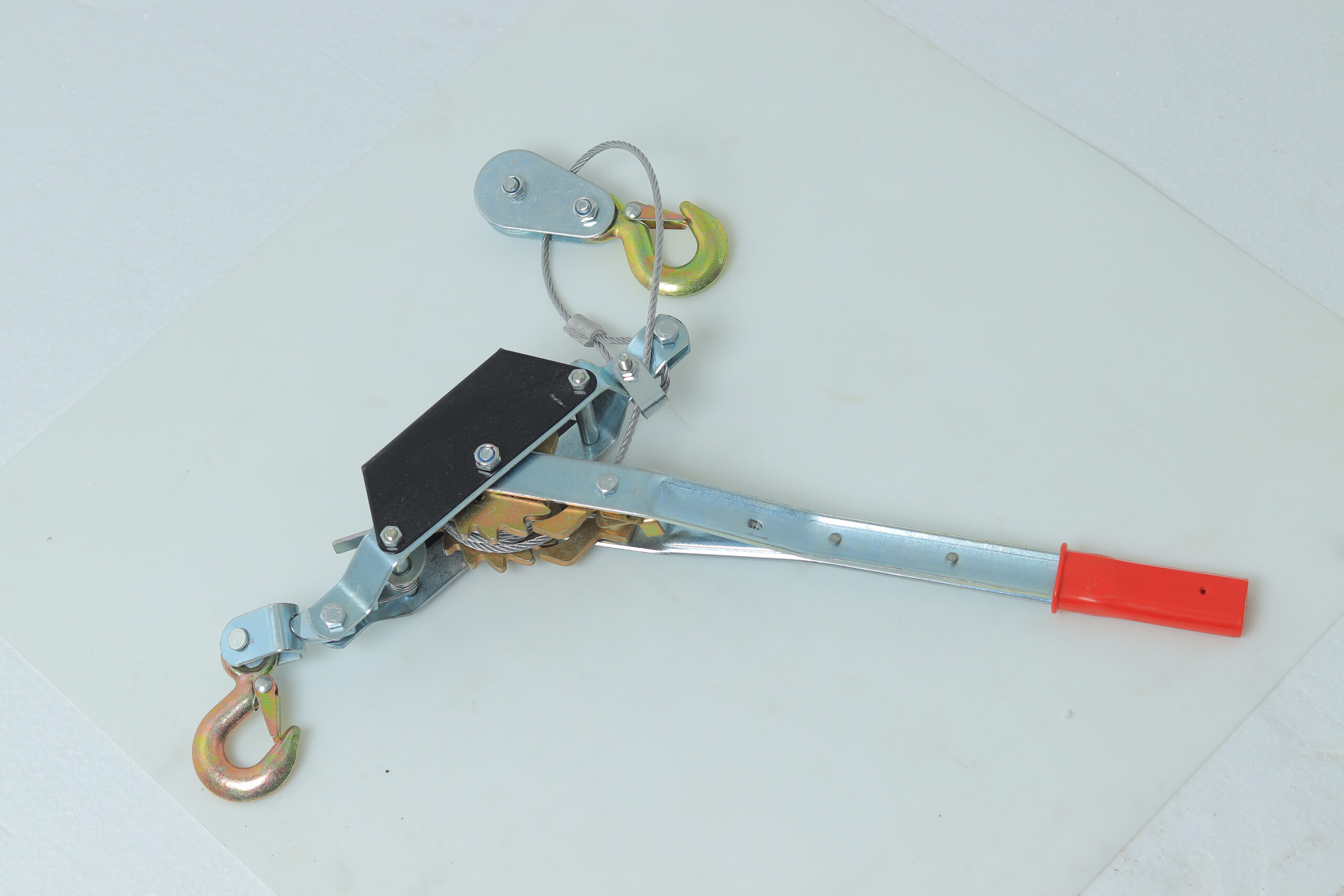 RATCHETING CABLE PULLER 2-TON MULTI-FUNCTION - Bluepower Machinery ...