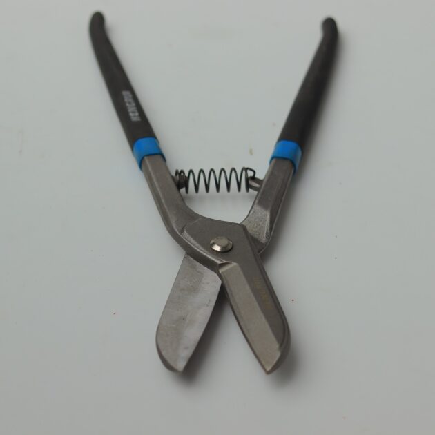 Tin Snip - Bluepower Machinery Tools Ltd